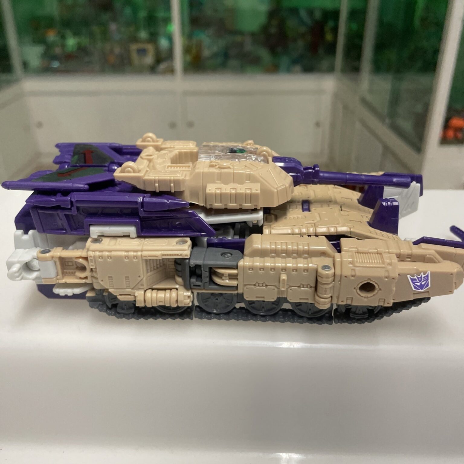 Transformers Generations Titans Return Hasbro Decepticon Hazard E ...