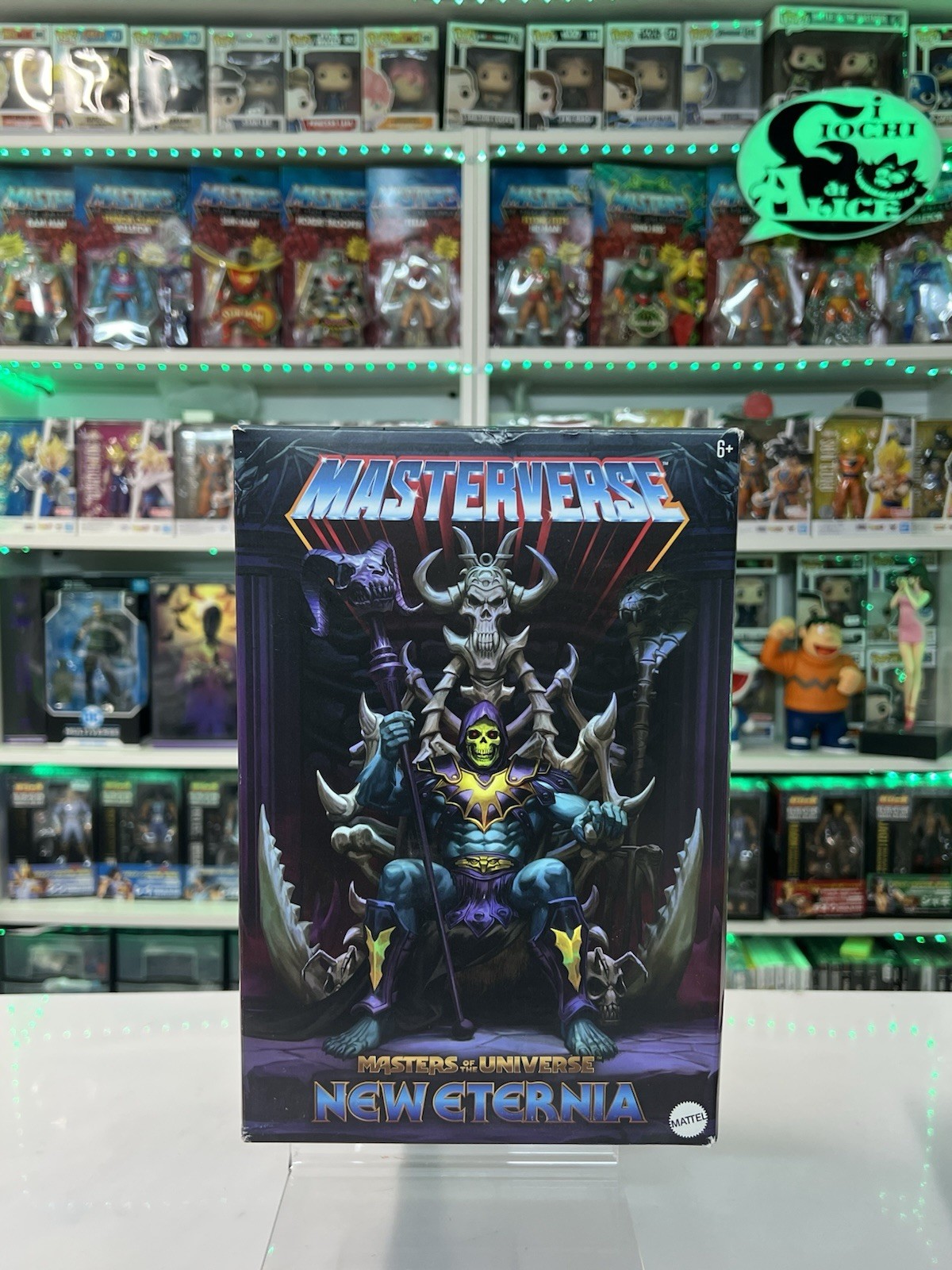 Mattel Masters of the Universe New Eternia - Skeletor & Throne Trono ...